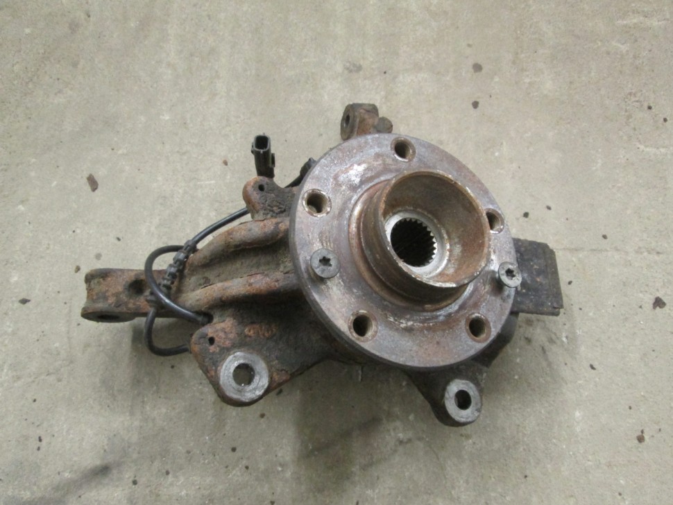 Кулак поворотный передний левый 400154705R Рено Меган 3 купить с ...