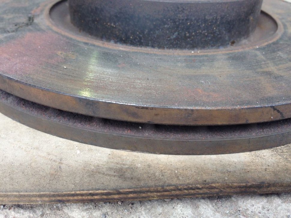 Диск тормозной передний 1520297 для Форд Фокус, Си-Макс купить с доставкой